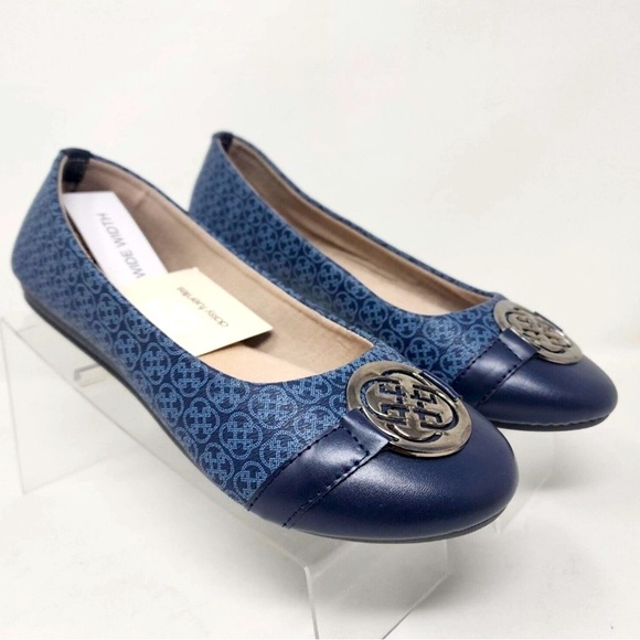 Daisy Fuentes | Shoes | Daisy Fuentes Blue Aleah Slip On Ballet Flats ...